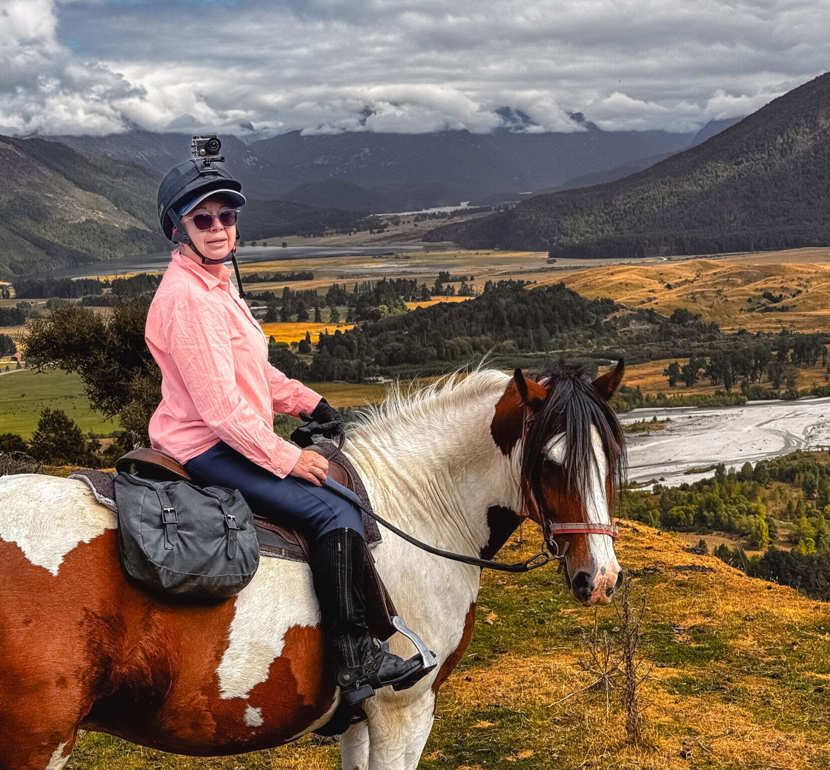 Lynette Edwards - Horse Riding Holidays and Safaris